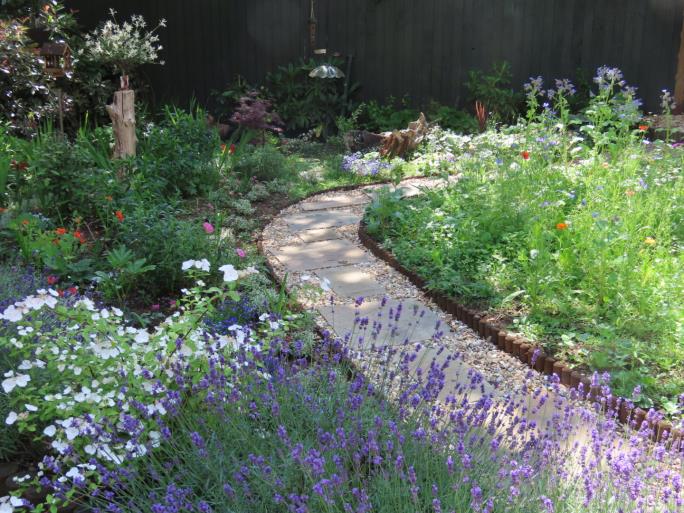 Sustainable Garden - 8